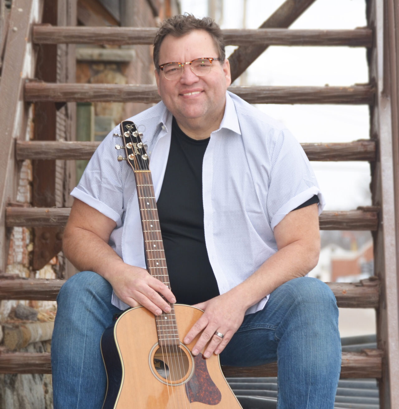 Live On The Lakely Stage: Scott Wilcox - The Oxbow Hotel